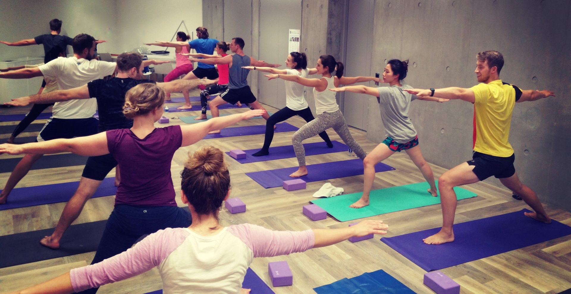 Yoga in the office - Own Yoga